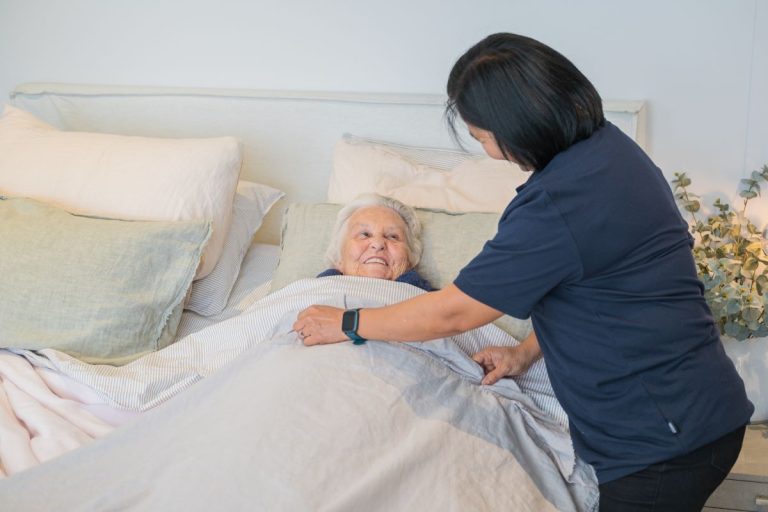 Support Workers: Roles & Careers - Geneva Health